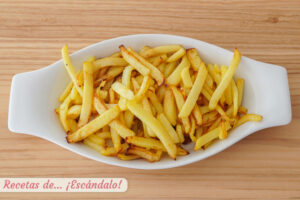 Prepara poutine, una deliciosa receta tradicional de Canadá - Recetas ...